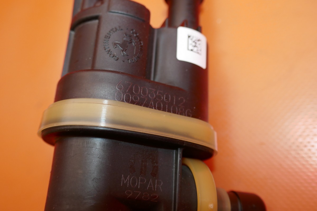 MASERATI LEVANT SOLENOID VALVE 2017 2018 2019 2020 2021 670106836 OEM