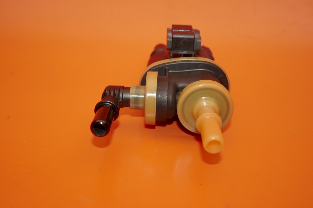 MASERATI LEVANT SOLENOID VALVE 2017 2018 2019 2020 2021 670106836 OEM