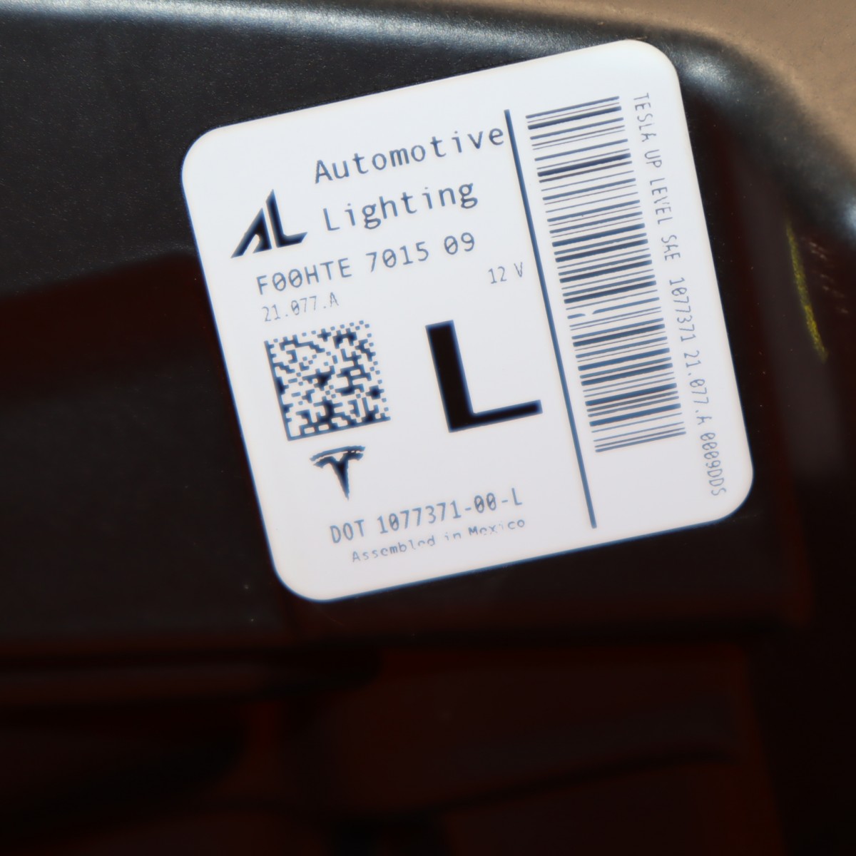 TESLA MODEL 3 Y HEADLIGHT LEFT DRIVER 2017 2018 2019 LED 1077371-00-L OEM