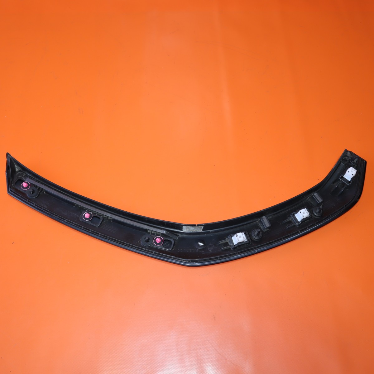 LAMBORGHINI URUS WHEEL ARCH TRIM LEFT REAR 2018 2019 2020 2021 4ML 853 ...