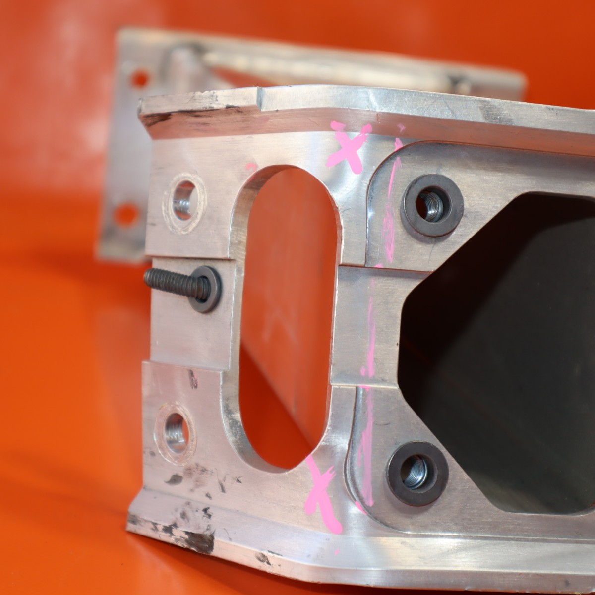 ASTON MARTIN DB11 REINFORCEMENT BRACKET 2017 2018 2019 2020 2021 HY53-V17N801-AE