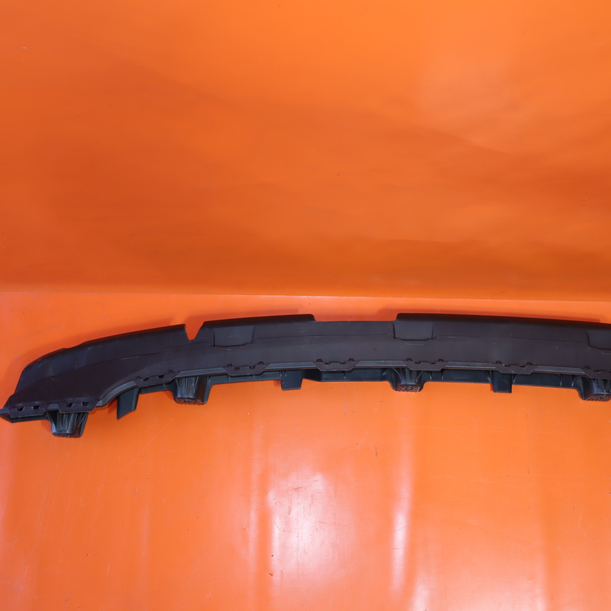 AUDI Q7 GUIDE BRACKET CENTER REAR 2020 2021 2022 SQ7 4M0807458A OEM