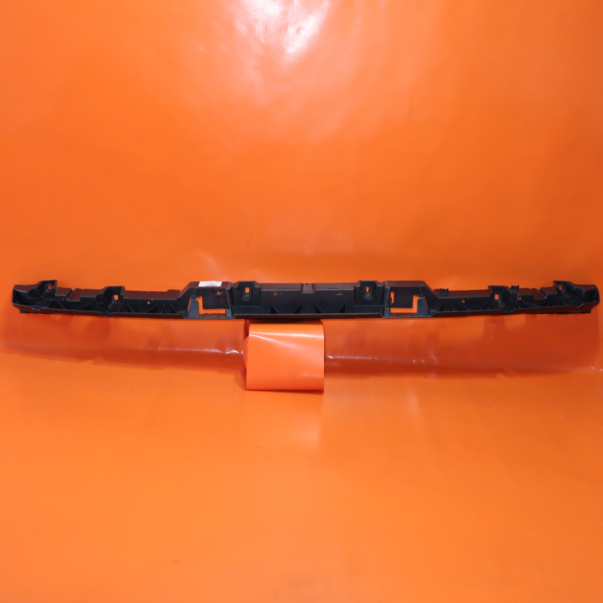 AUDI Q7 GUIDE BRACKET CENTER REAR 2020 2021 2022 SQ7 4M0807458A OEM