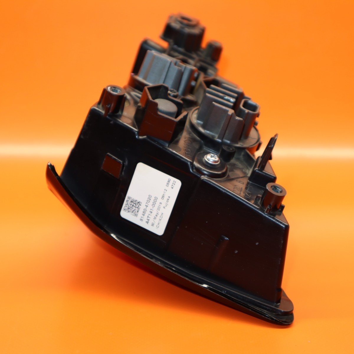 TOYOTA PRIUS TAIL LIGHT RIGHT PASSENGER 2019 2020 2021 81480-47020 OEM