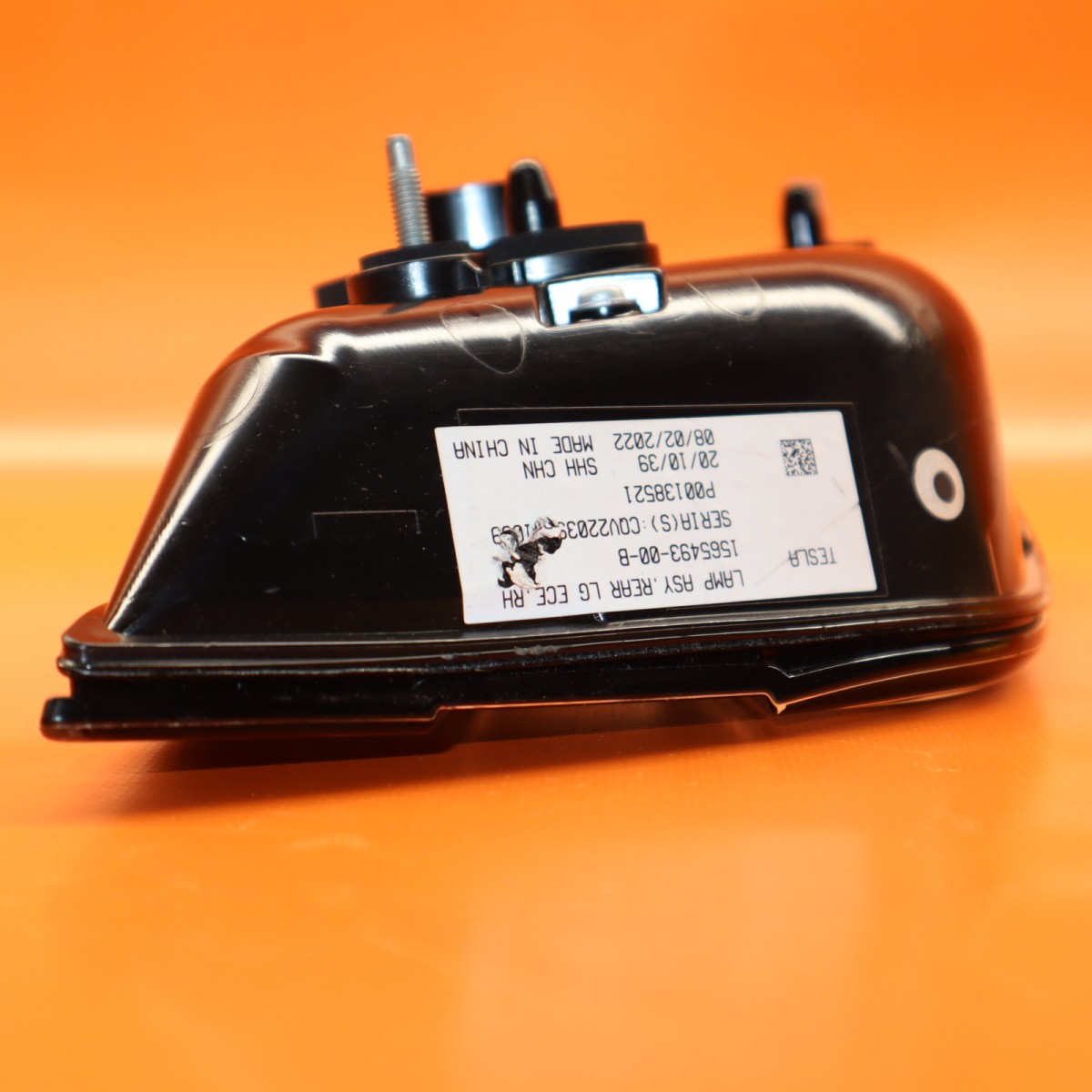 TESLA MODEL X TRUNK TAIL LIGHT RIGHT PASSENGER 2021 2022 1565493-00-B OEM