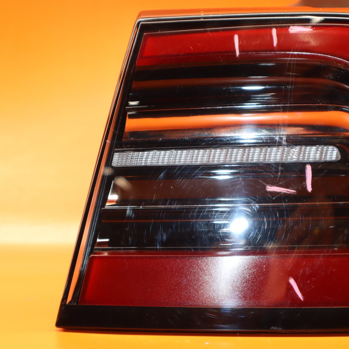 TESLA MODEL Y TAIL LIGHT RIGHT PASSENGER 2020 2021 2022 LED 1502087-00 ...