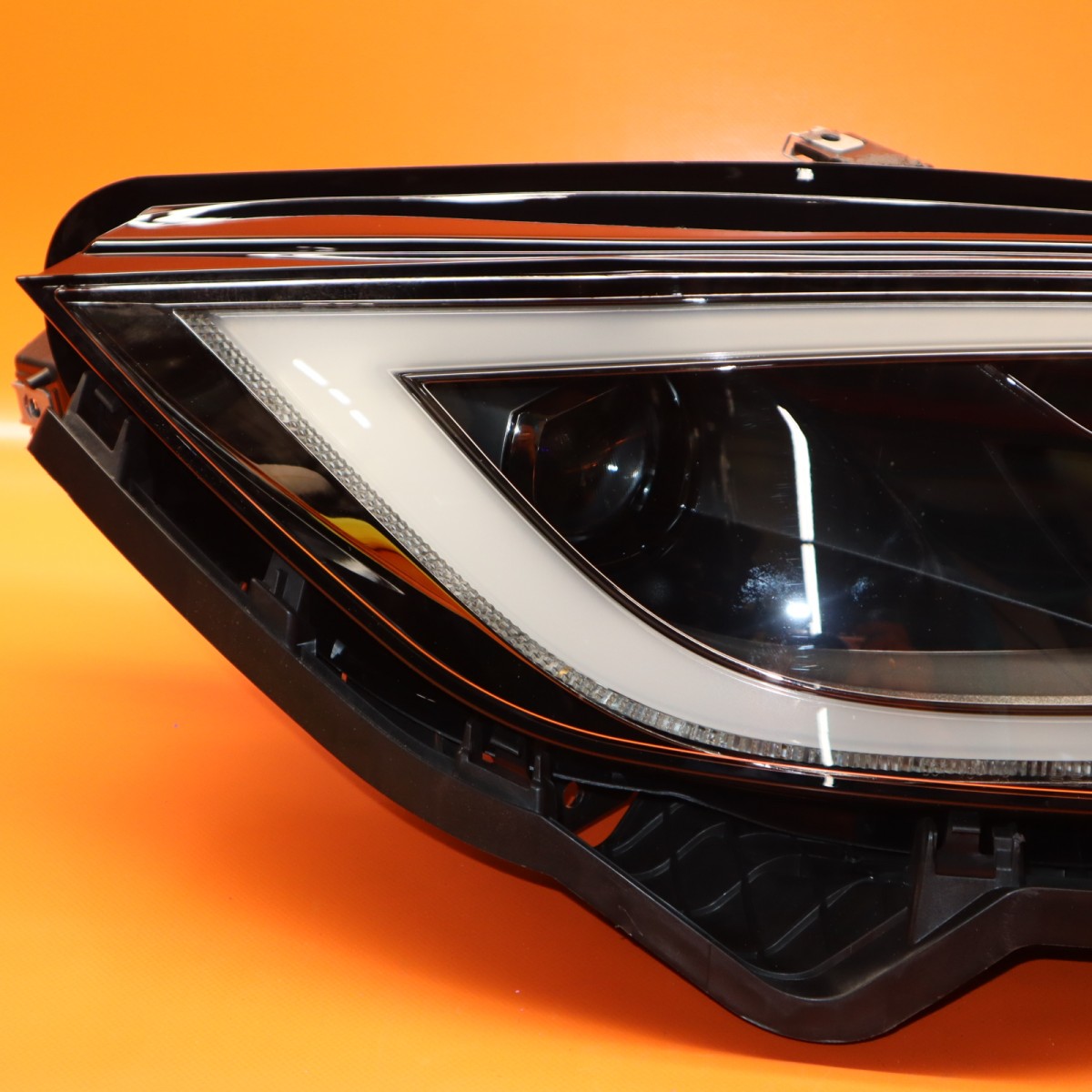 TESLA MODEL S PLAID HEADLIGHT RIGHT 2021 2022 2023 BLACK LED 1563714-97 ...