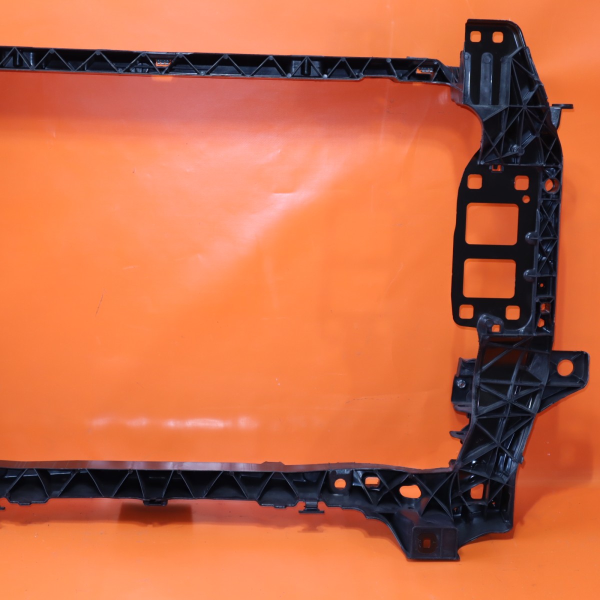 AUDI Q7 RADIATOR SUPPORT 2017 2018 2019 4M0805594B OEM