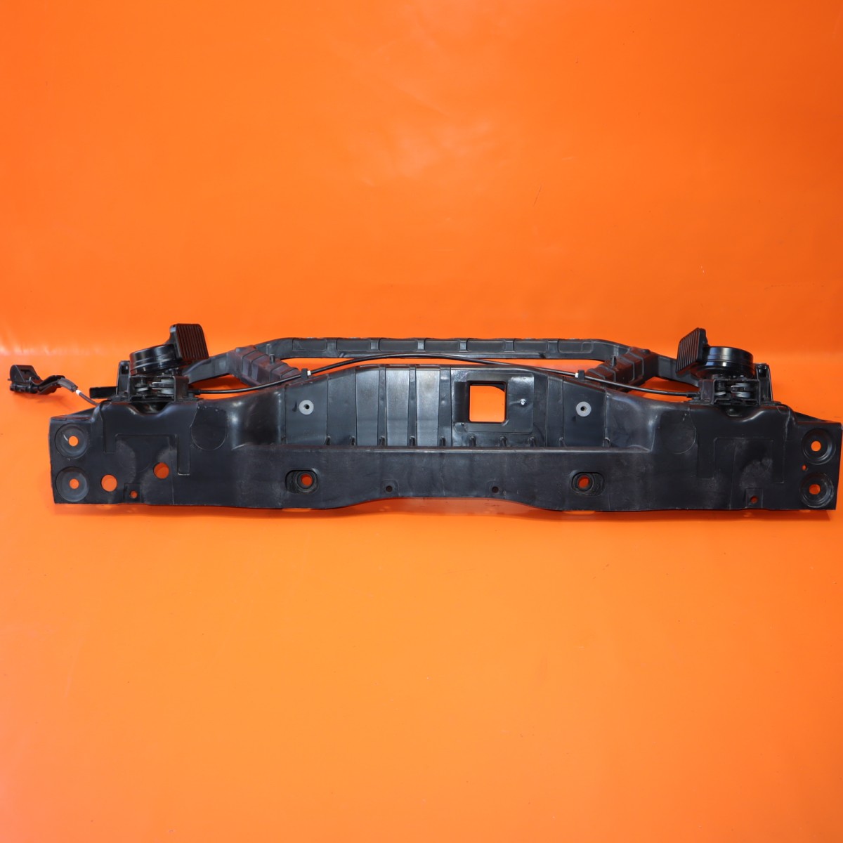 LAND ROVER DEFENDER RADIATOR SUPPORT FRONT 2020 2021 2022 2023 L8B2-16E ...