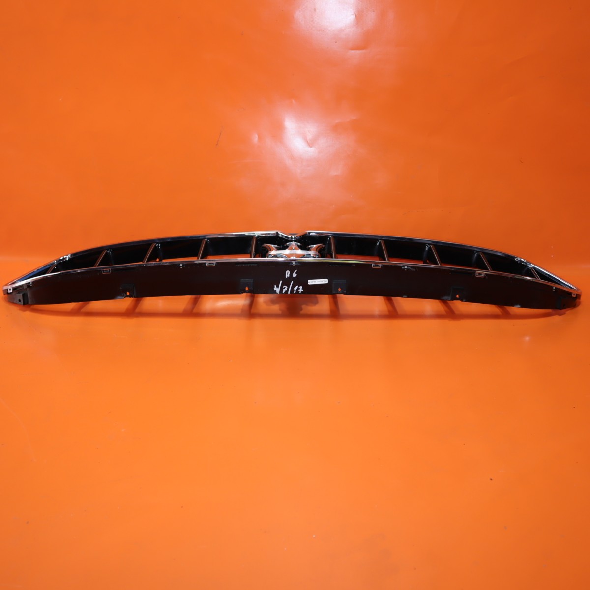 MASERATI GRANTURISMO GRILLE 2018 2019 2020 89173800 OEM