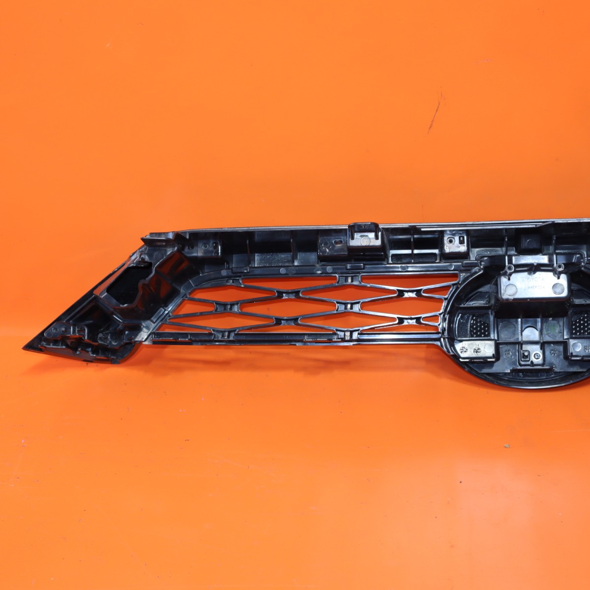 TOYOTA 4RUNNER GRILLE 2014 2015 2016 2017 2018 2019 53101-35080 OEM