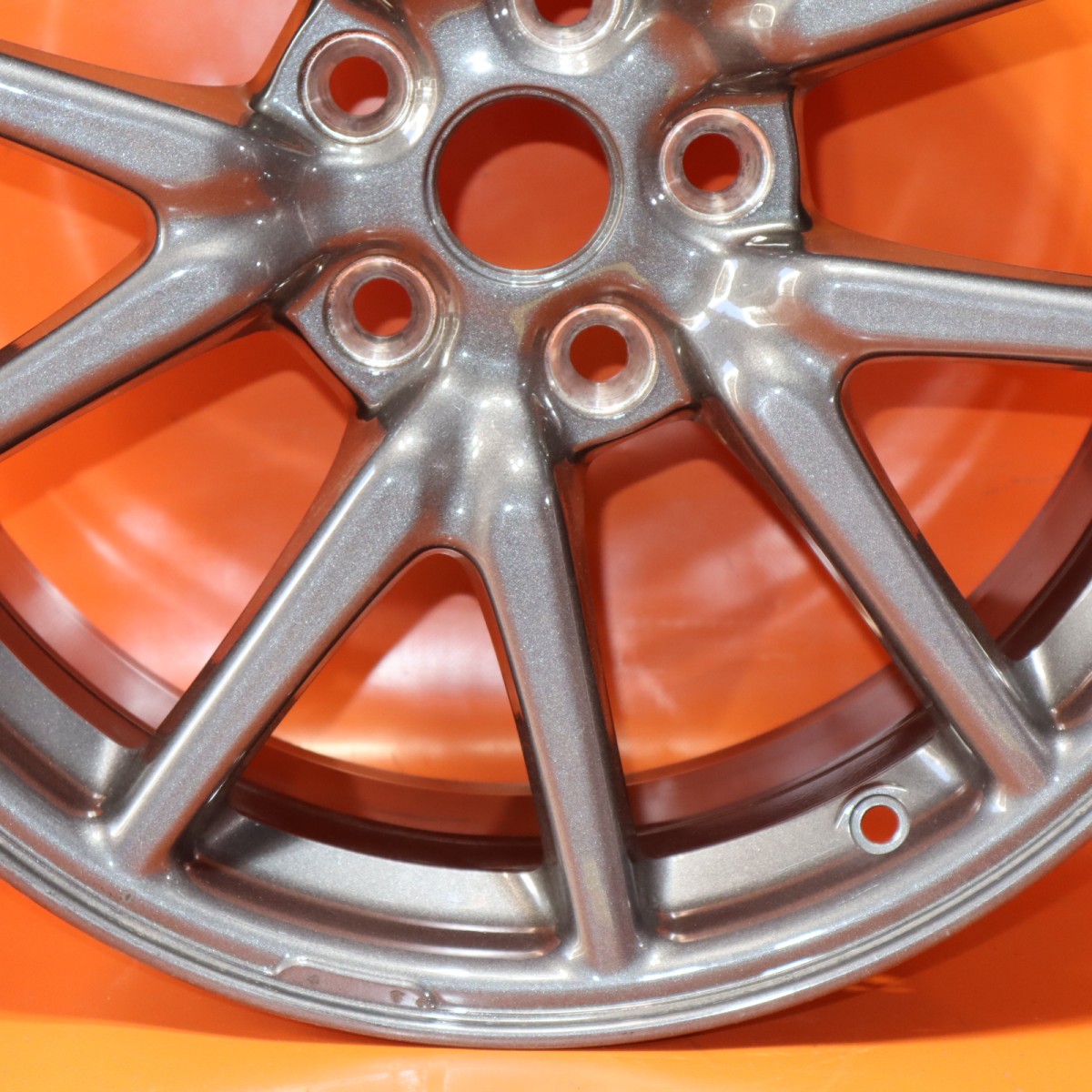 TESLA MODEL 3 WHEEL 18" AERO RIM 2017 2018 2019 2020 1044221-00-C OEM