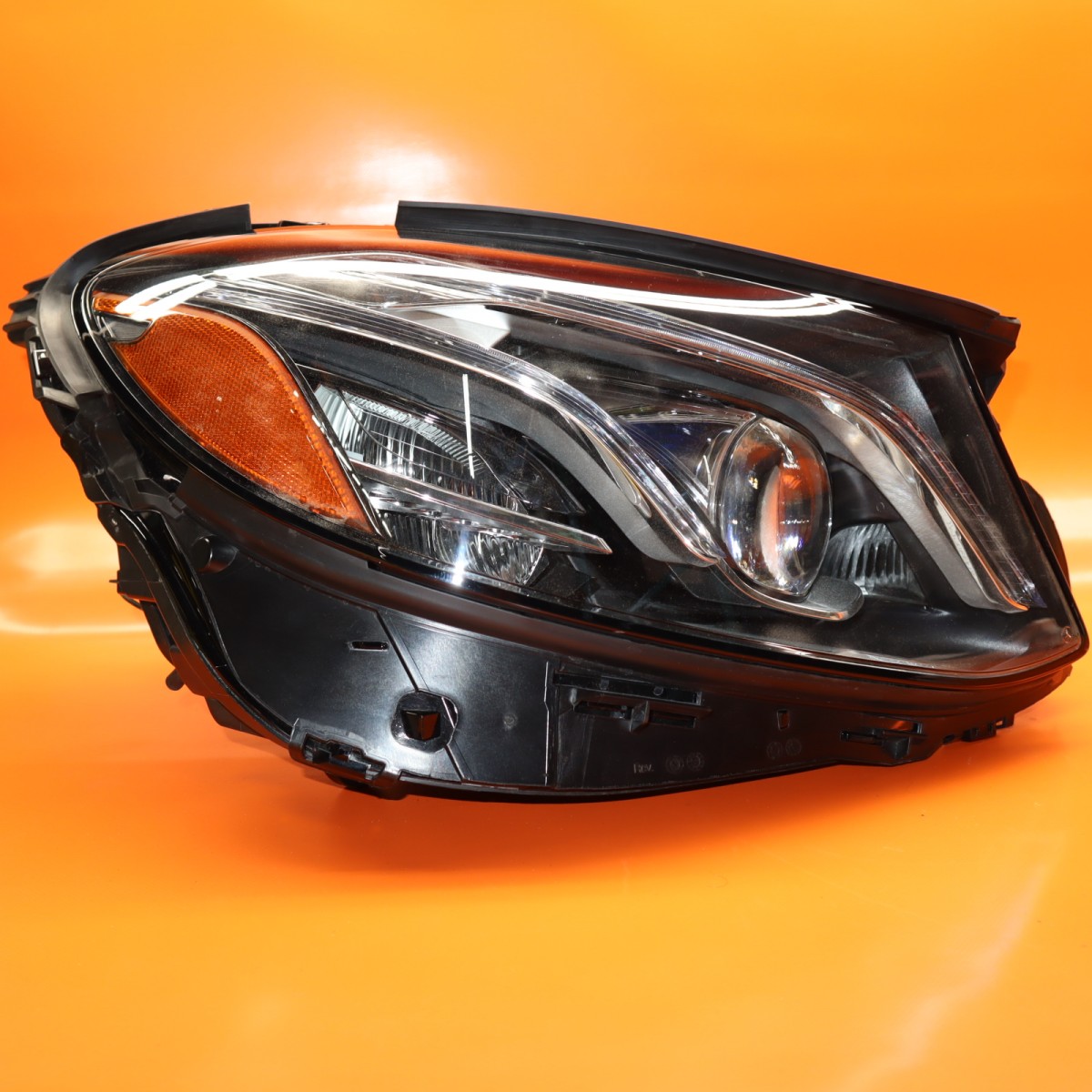 MERCEDES BENZ E300 HEADLIGHT RIGHT 2017 2018 2019 2020 A2139069804KZ OEM