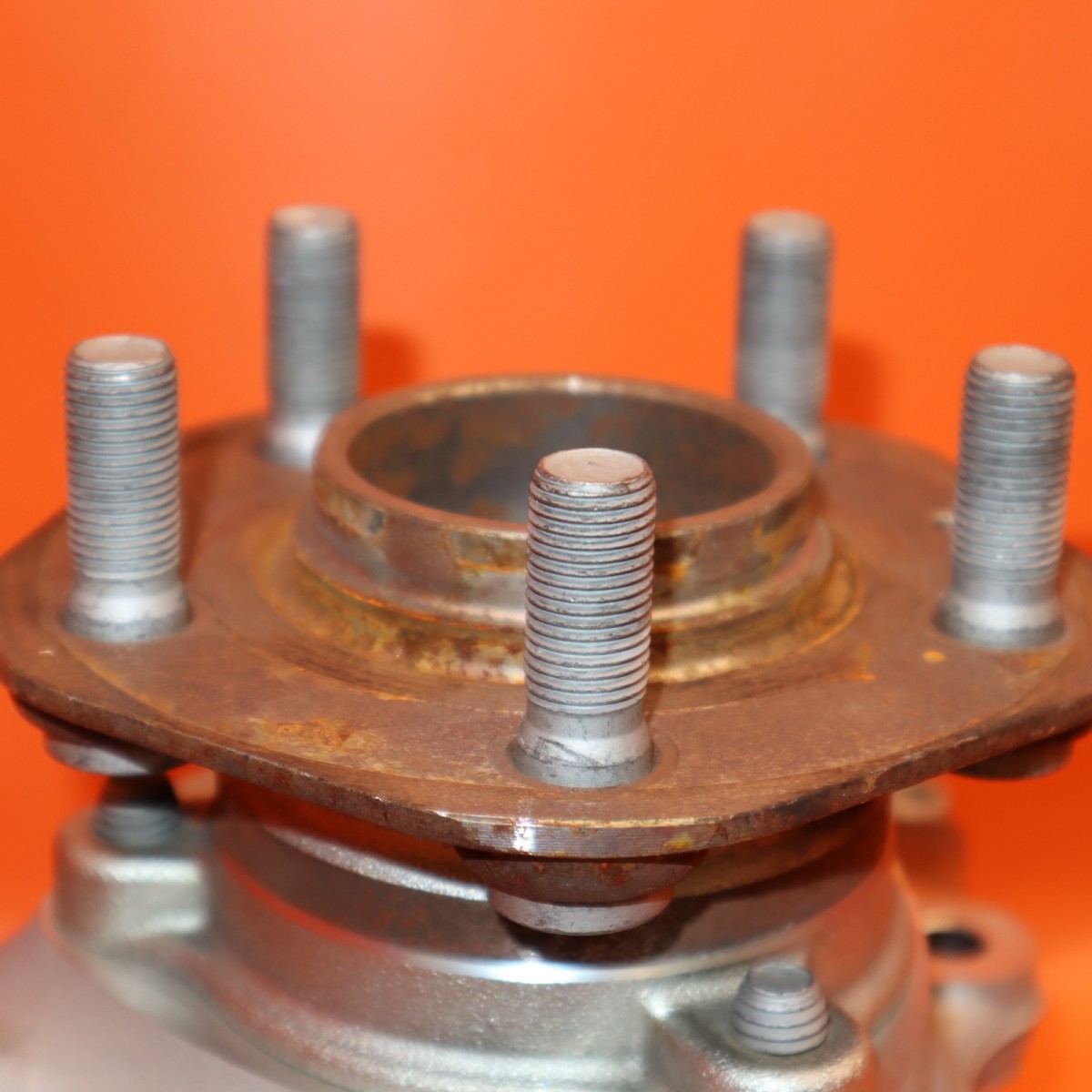 TESLA MODEL 3 KNUCKLE HUB RIGHT FRONT 2017 2018 2019 2020 2021 1044316 ...