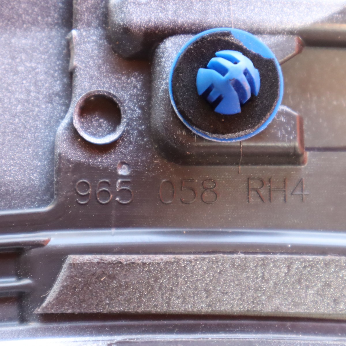 AUDI Q3 WHEEL OPENING MOULDING LEFT DRIVER REAR 2019 2020 83A853817A OEM