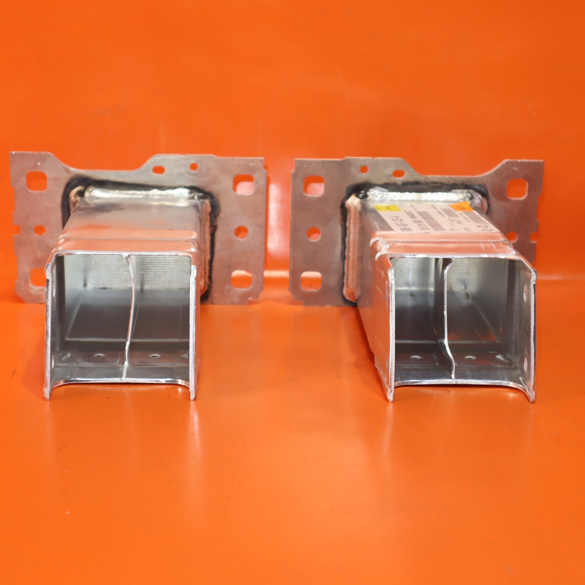 AUDI A4 REINFORCEMENT BRACKETS FRONT LEFT RIGHT 2017 2018 2019 2020 OEM