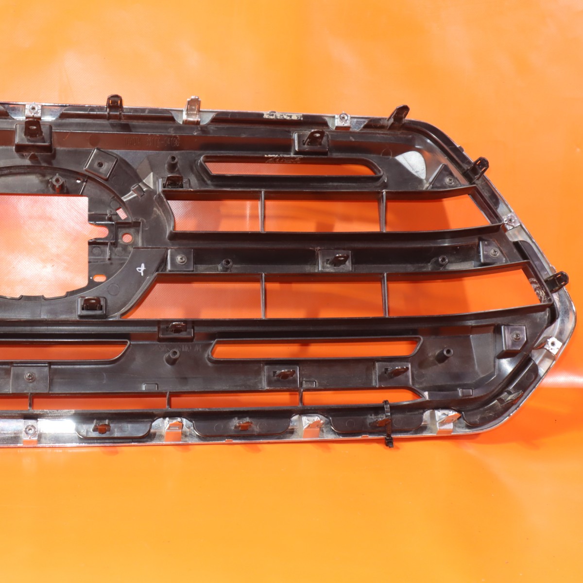 TOYOTA TACOMA GRILLE 2016 2017 2018 53114-04190 OEM