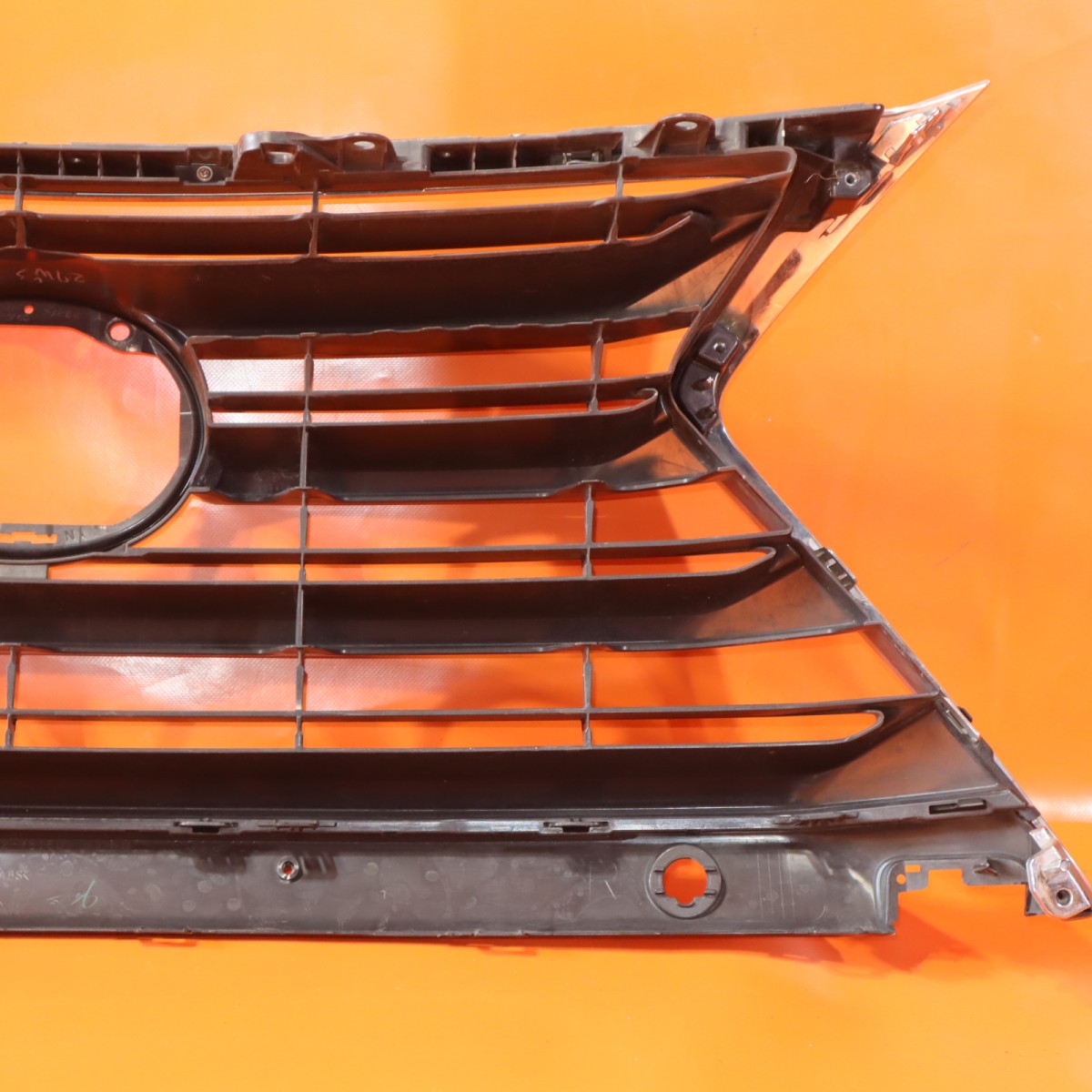 LEXUS NX200T GRILLE 2015 2016 2017 53111-78010 NX300 DAMAGED OEM