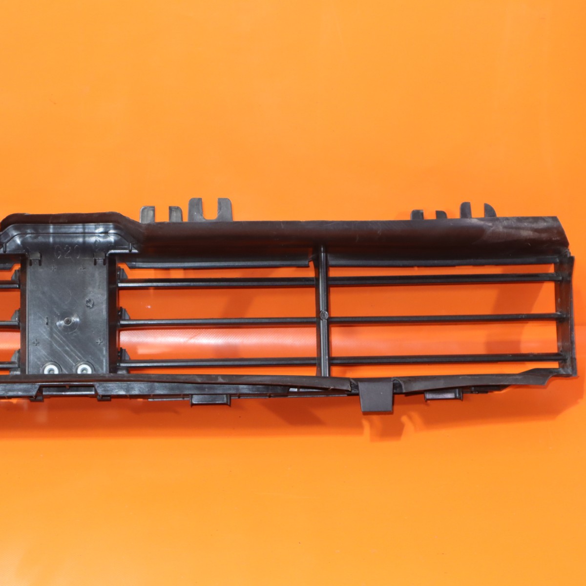 BMW 330 AIR SHUTTER RADIATOR GUIDE 2019 2020 2021 5174 9465186 OEM