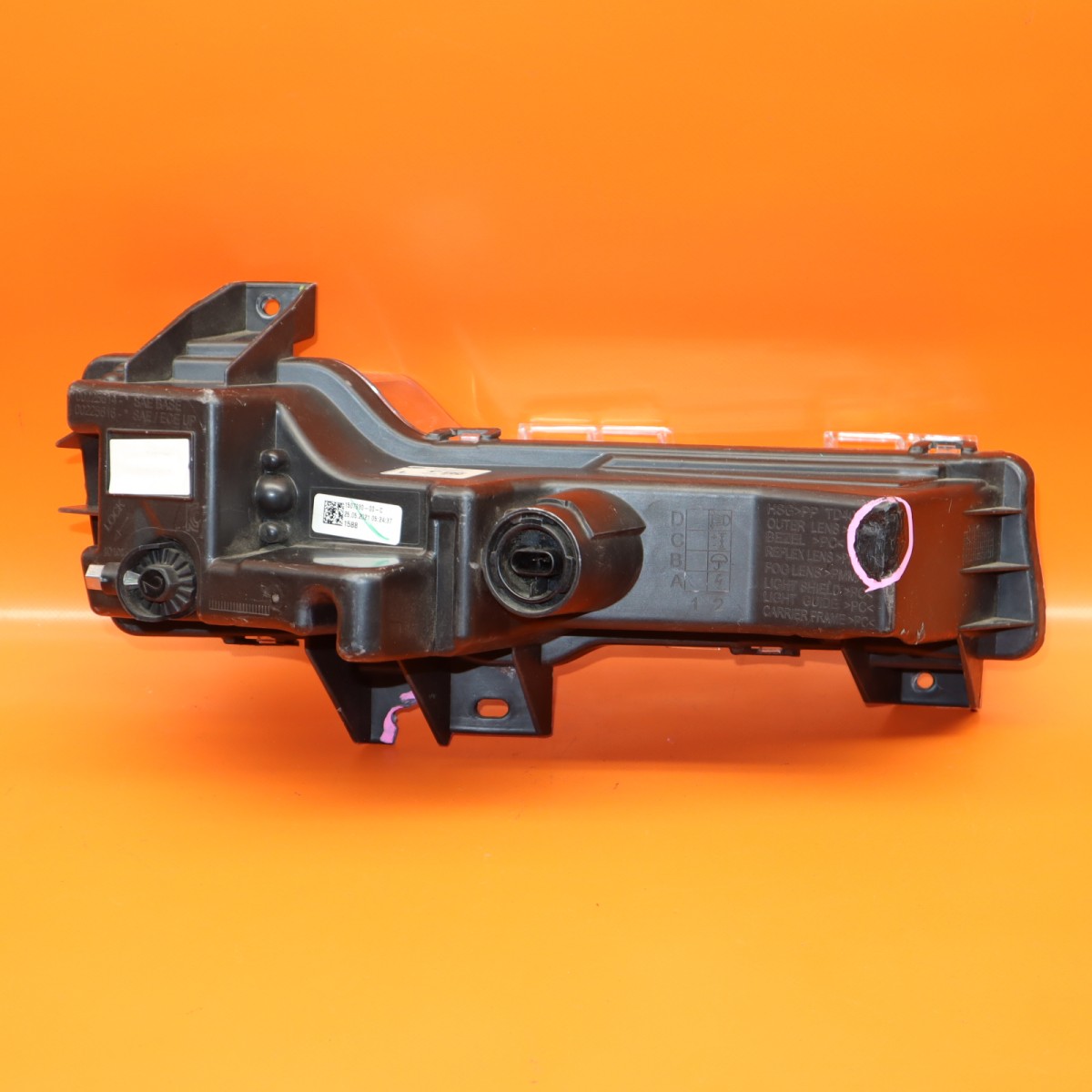 TESLA MODEL Y FOG LIGHT LEFT DRIVER 2020 2021 2022 2023 1507930-00-C 3 ...