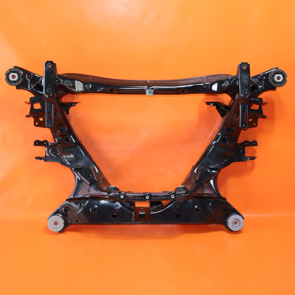 TESLA MODEL Y SUBFRAME REAR CROSSMEMBER 2020 2021 2022 AWD 1044580-00-C OEM