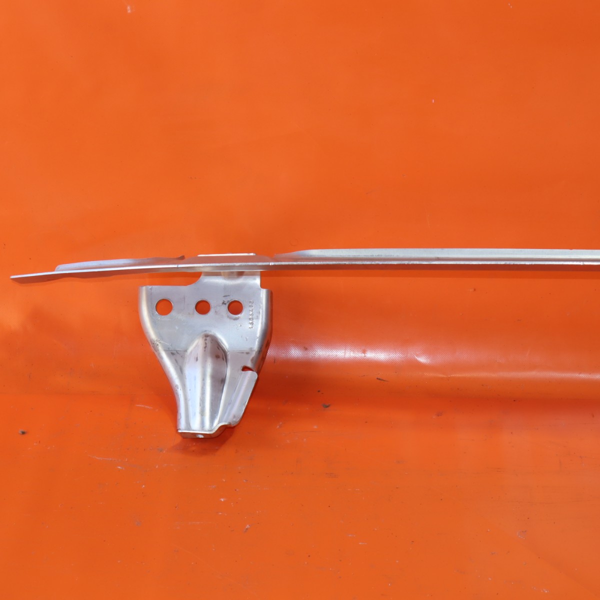 TESLA MODEL Y LOWER REINFORCEMENT FRONT BAR 2020 2021 2022 1505433-00-A OEM