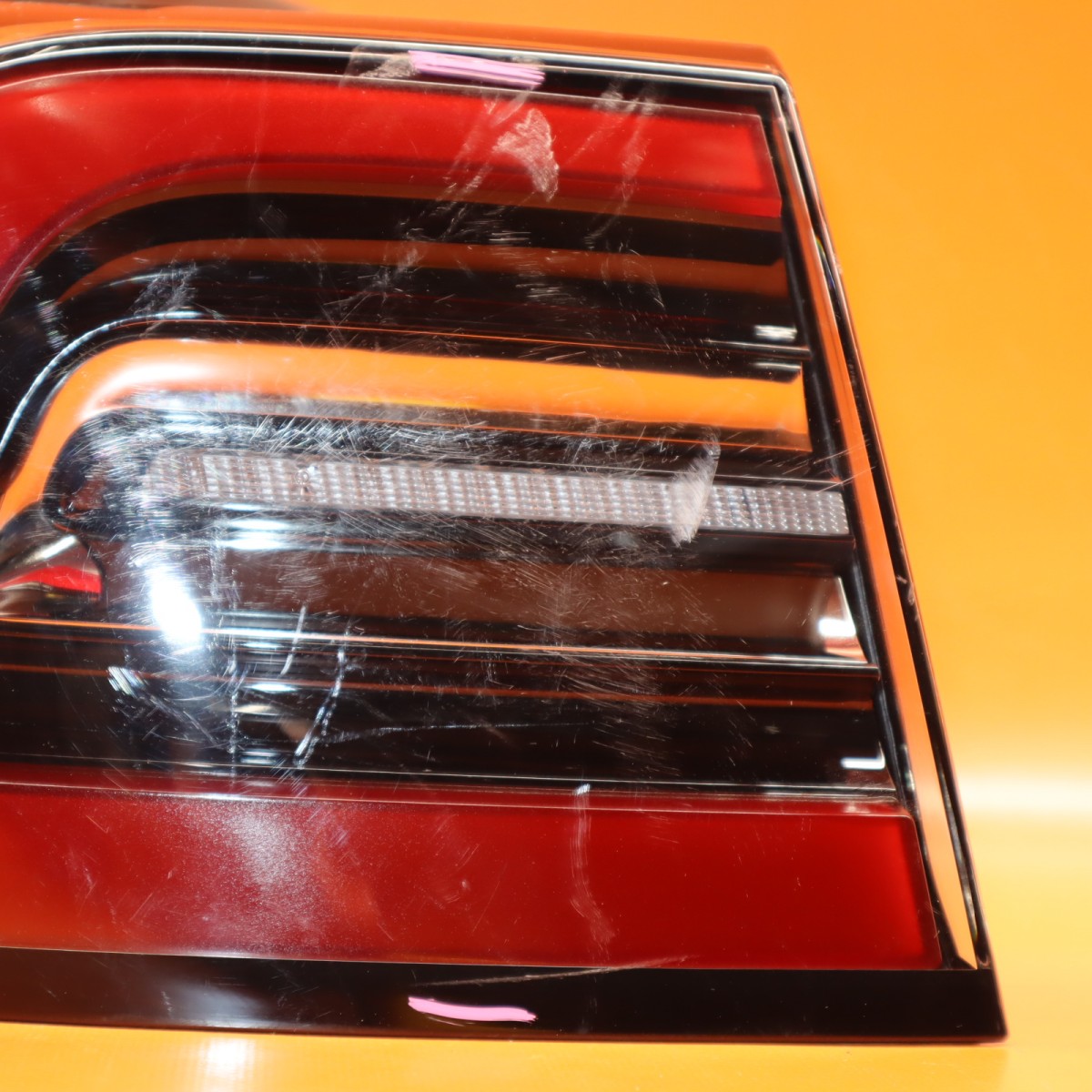 TESLA MODEL Y TAIL LIGHT LEFT DRIVER 2020 2021 2022 LED 1502086-00-D OEM