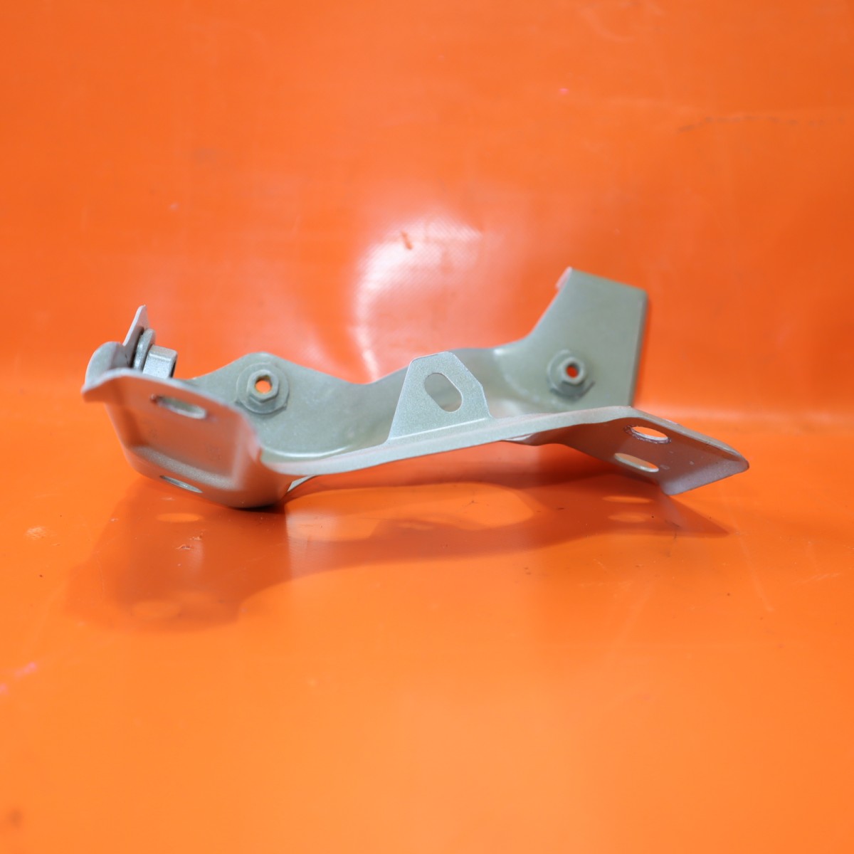 TESLA MODEL 3 FENDER SUPPORT BRACKET RIGHT 2017 2018 2019 2020 1086016 ...