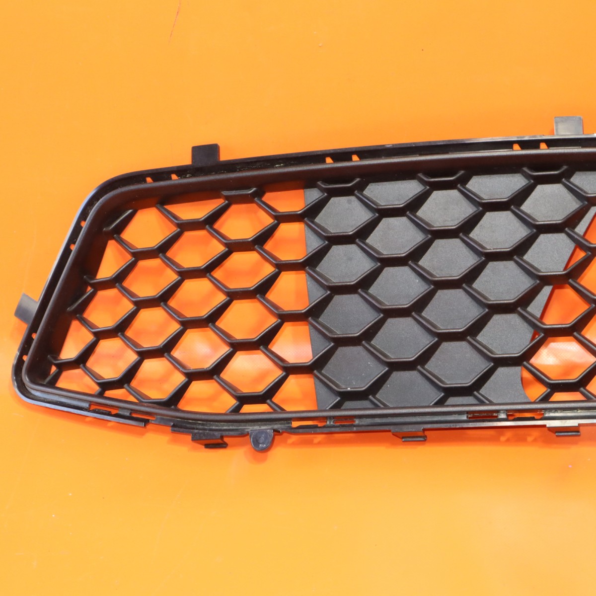 ALFA ROMEO GIULIA GRILLE LEFT LOWER 2017 2018 2019 156119501 OEM