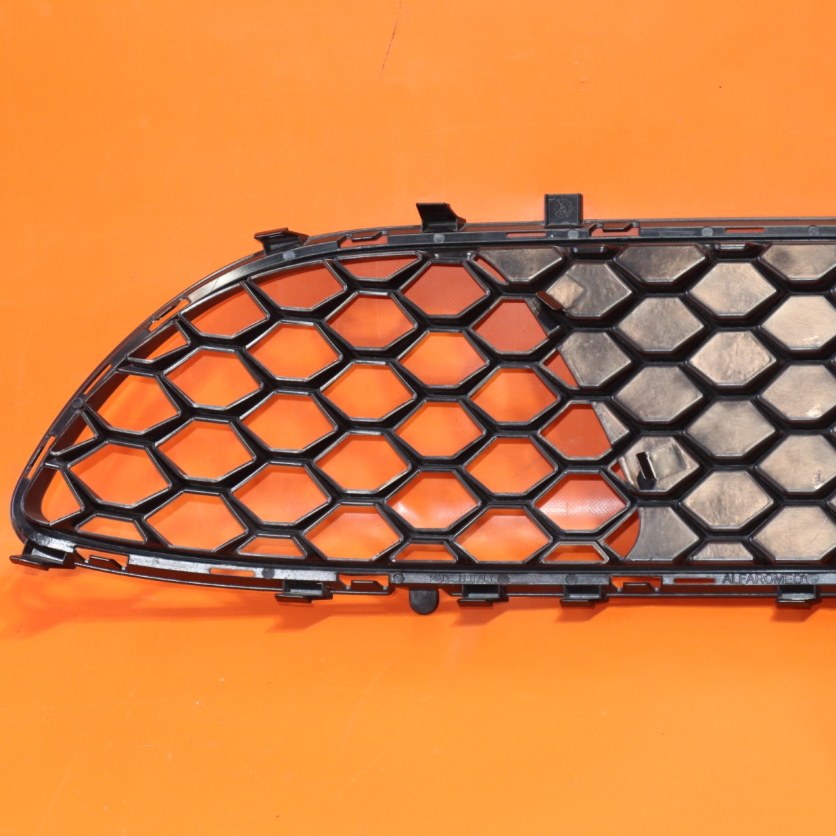 ALFA ROMEO GIULIA GRILLE LEFT LOWER 2017 2018 2019 156119501 OEM