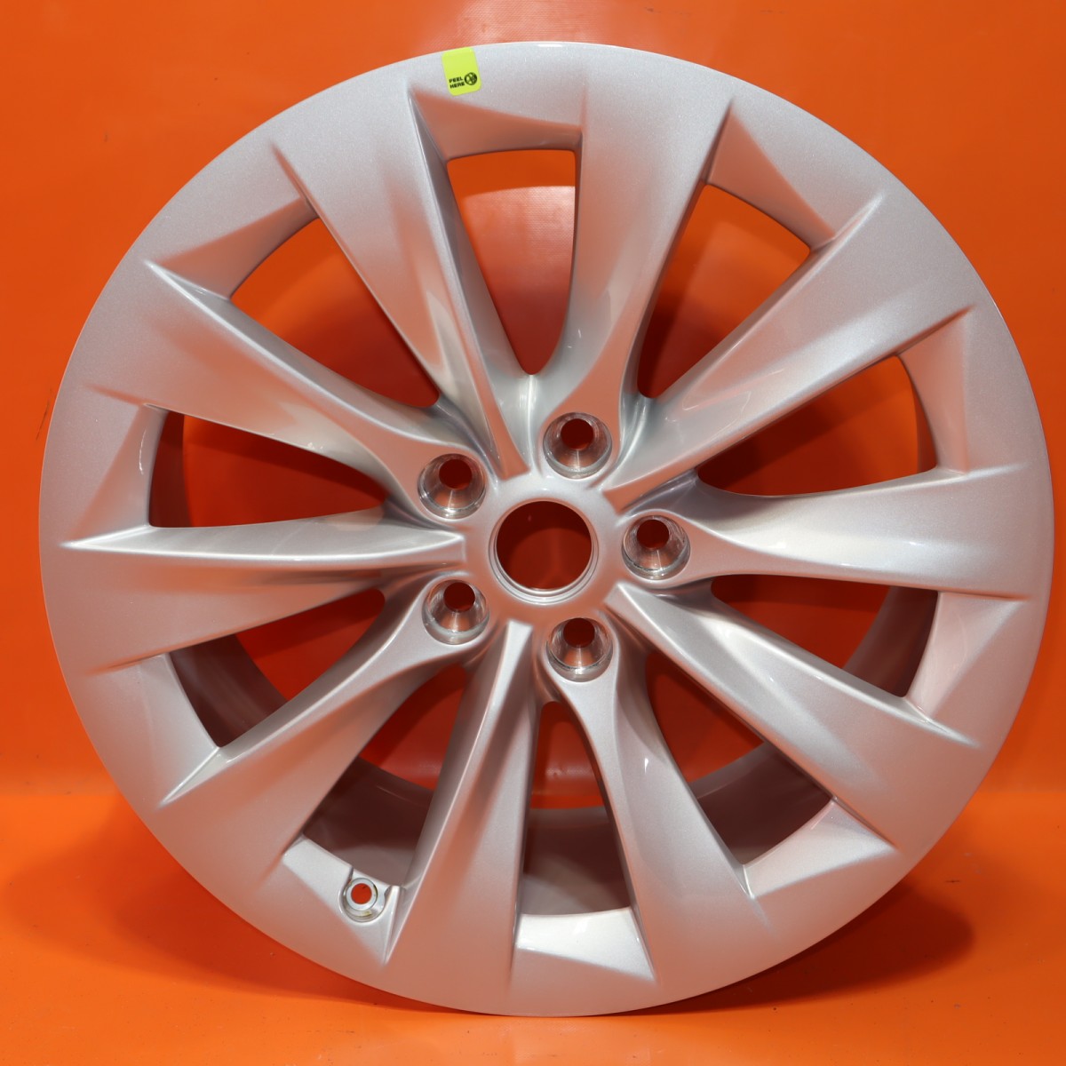 TESLA MODEL S WHEEL 19" RIM 2016 2017 2018 2019 2020 105933700B 19X8 ...