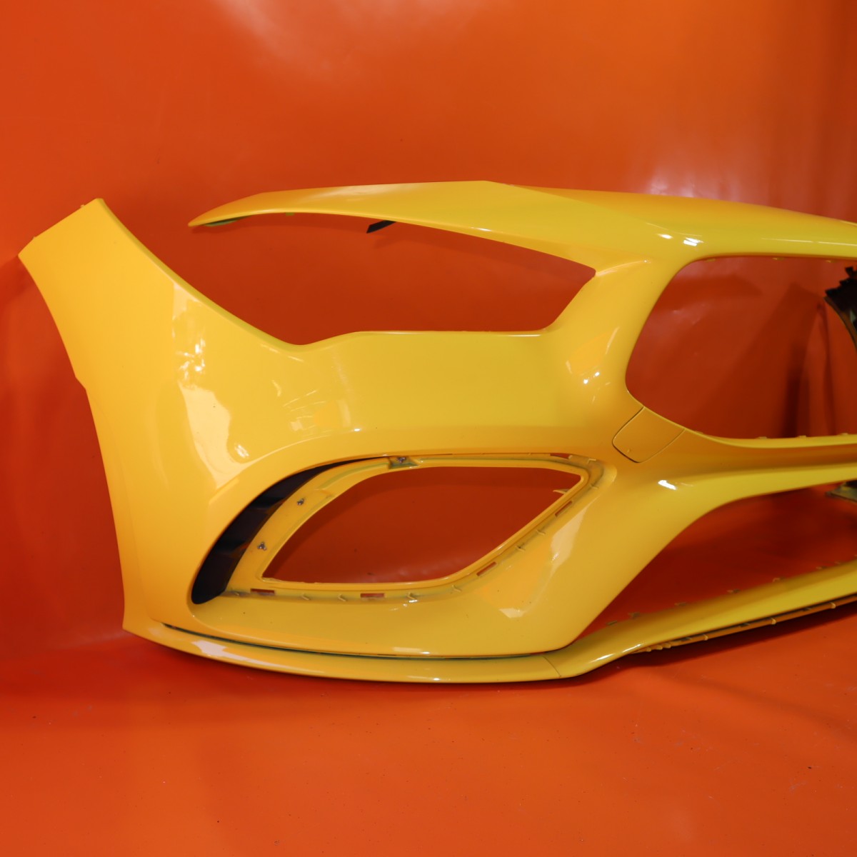 MERCEDES CLA250 FRONT BUMPER 2019 2020 2021 AMG A118 885 3901 OEM