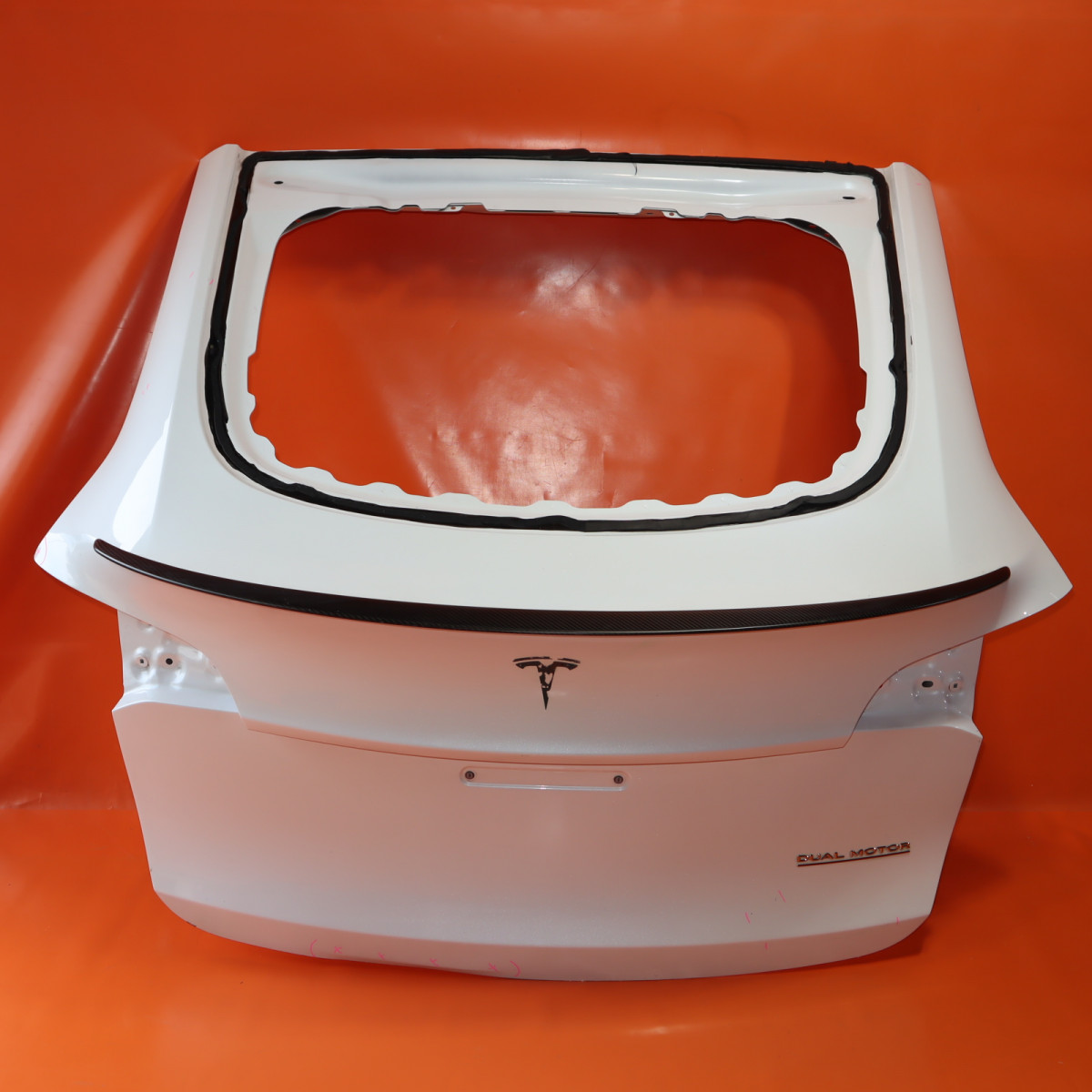 TESLA MODEL Y LIFTGATE 2020 2021 2022 2023 1493410-E0-A TAIL GATE OEM