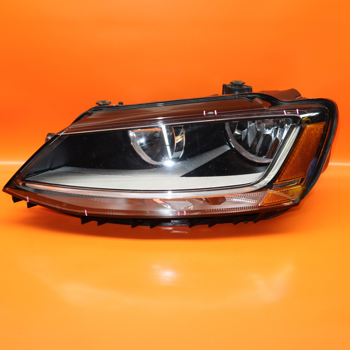 VW JETTA HEADLIGHT LEFT DRIVER 2017 2018 HALOGEN 5C7941005J OEM