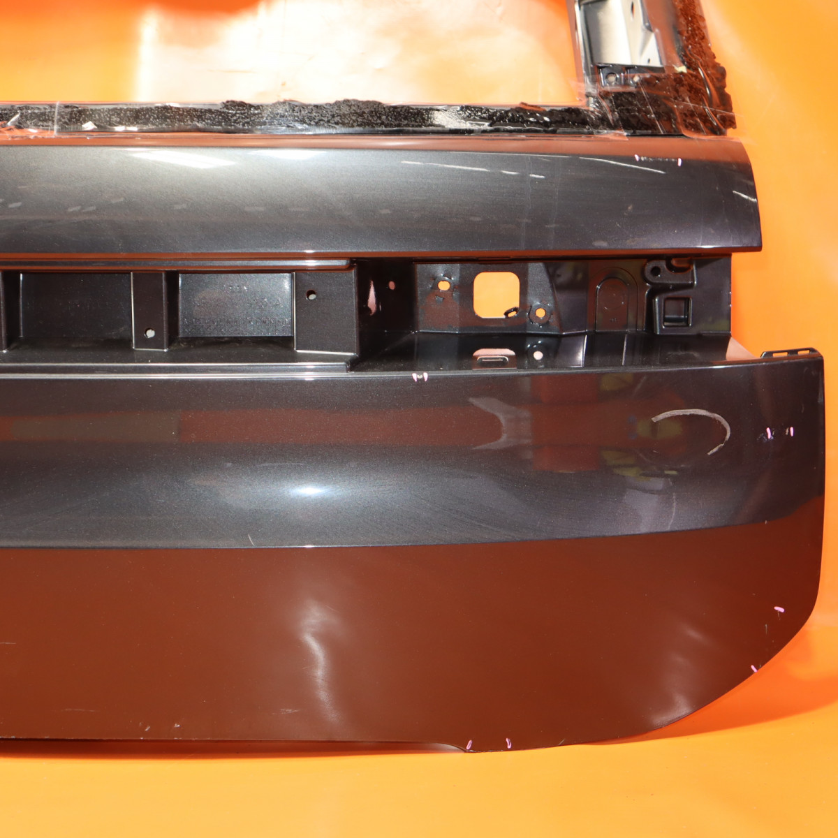 RANGE ROVER SPORT TAIL GATE 2023 2024 N9X2-65621-A LIFT GATE OEM