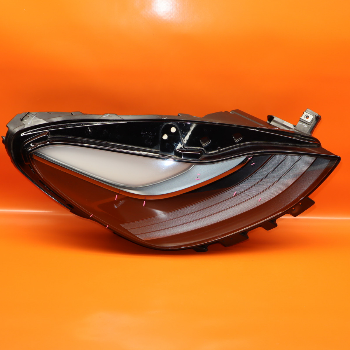 TESLA MODEL 3 HEADLIGHT RIGHT PASSENGER 2021 2022 2023 LED 1514953-00-C OEM