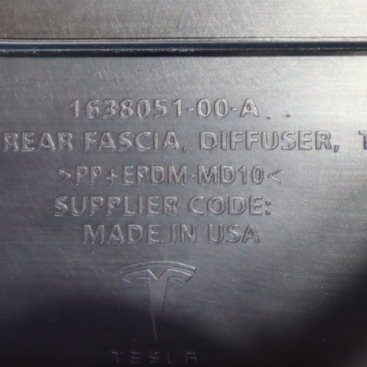 TESLA MODEL S PLAID REAR LOWER VALANCE 2021 2022 2023 1638051-00-A OEM