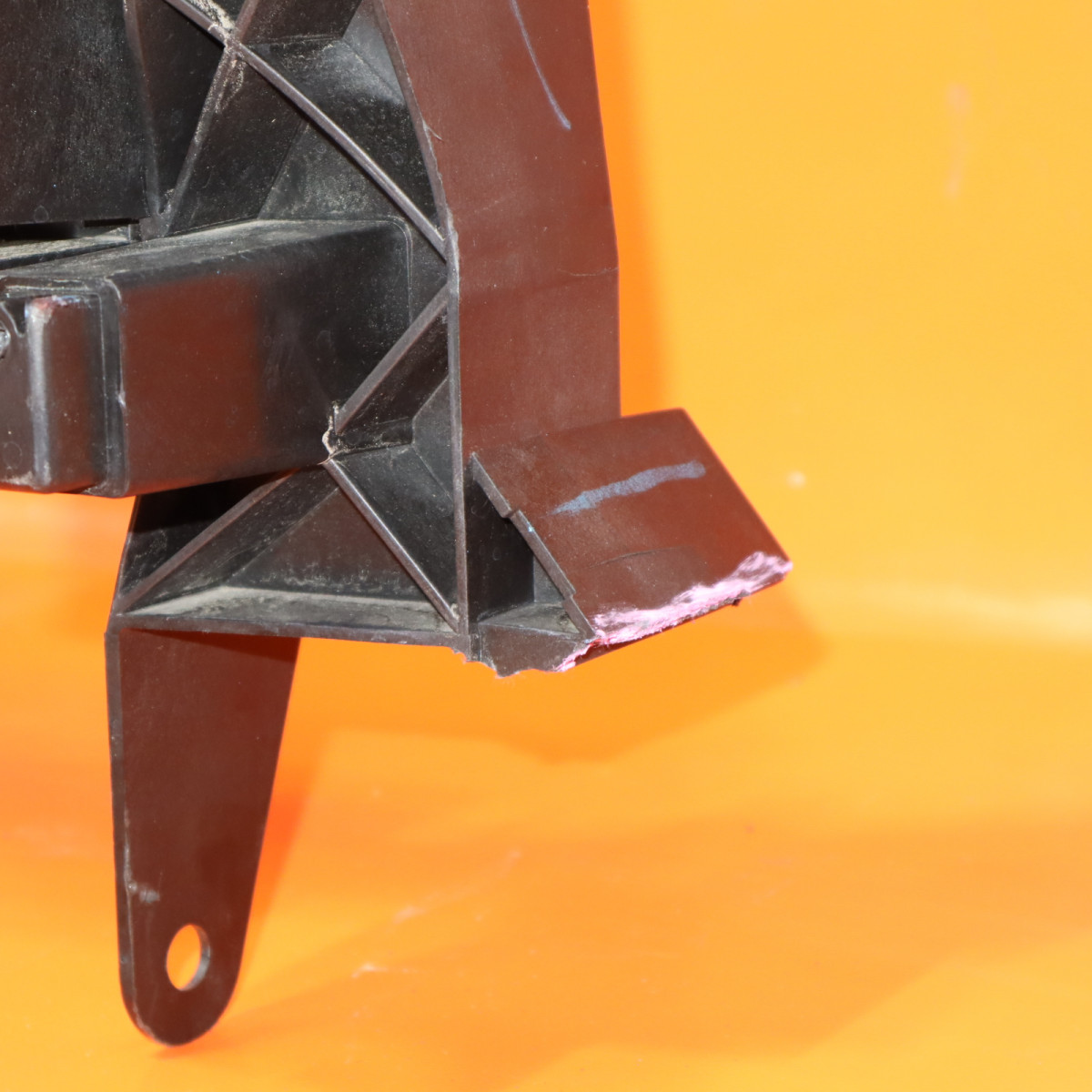 MERCEDES GLB250 RADIATOR SUPPORT UPPER 2020 2021 2022 A2476209800 OEM