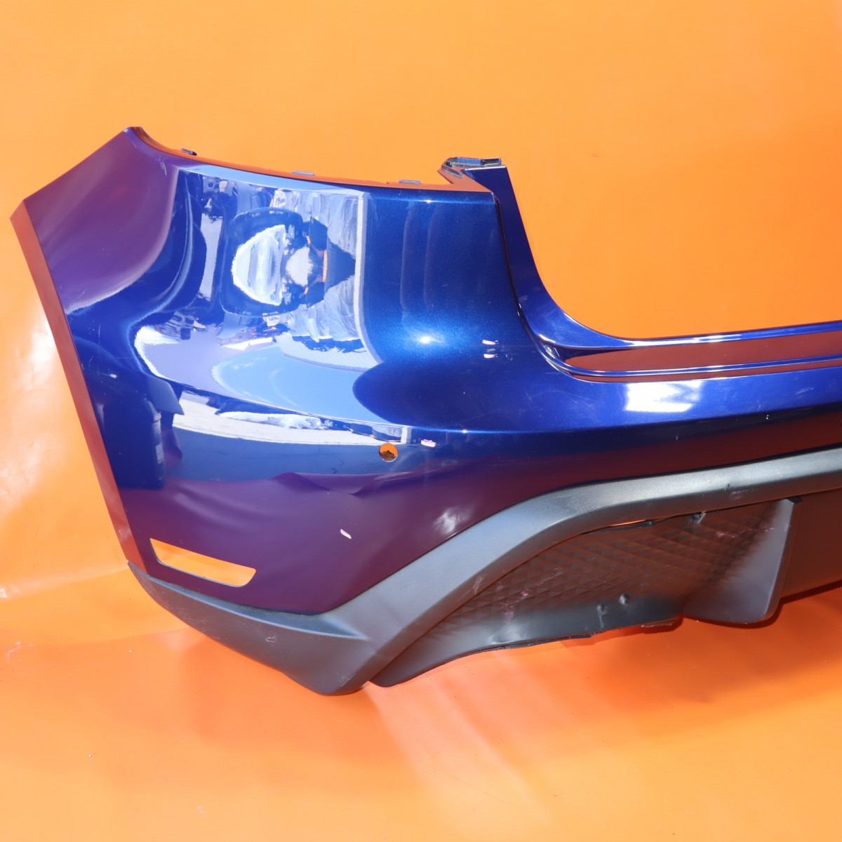 PORSCHE MACAN T REAR BUMPER 2022 2023 2024 95B 807 421 AA OEM