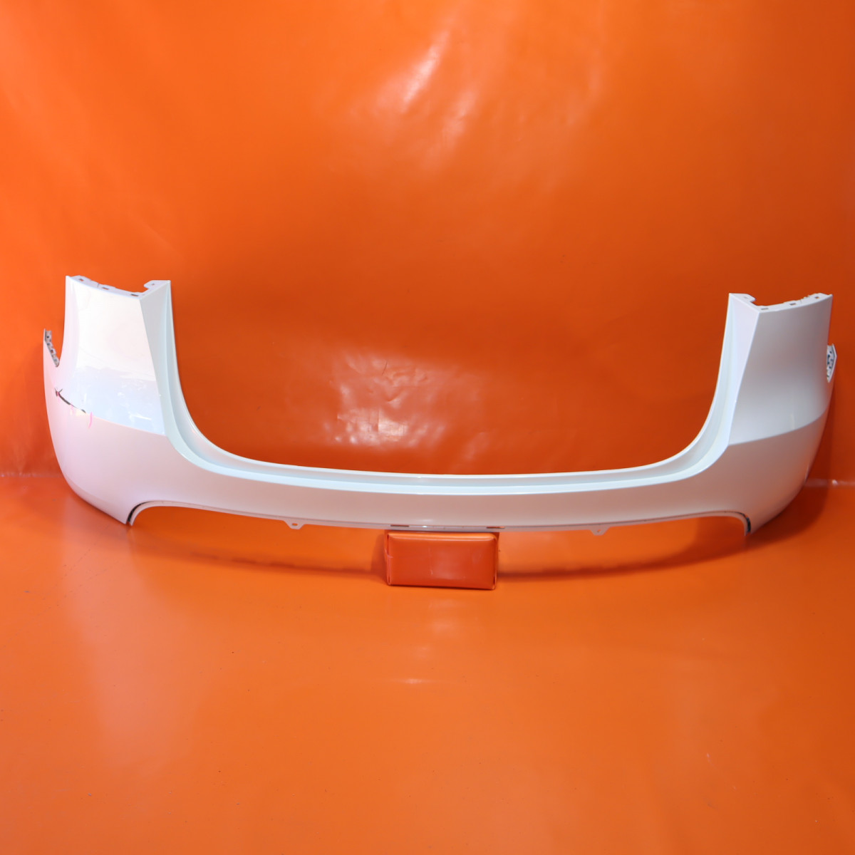 TESLA MODEL Y REAR BUMPER 2023 2024 1493735-TX-A NON SENSOR TYPE OEM