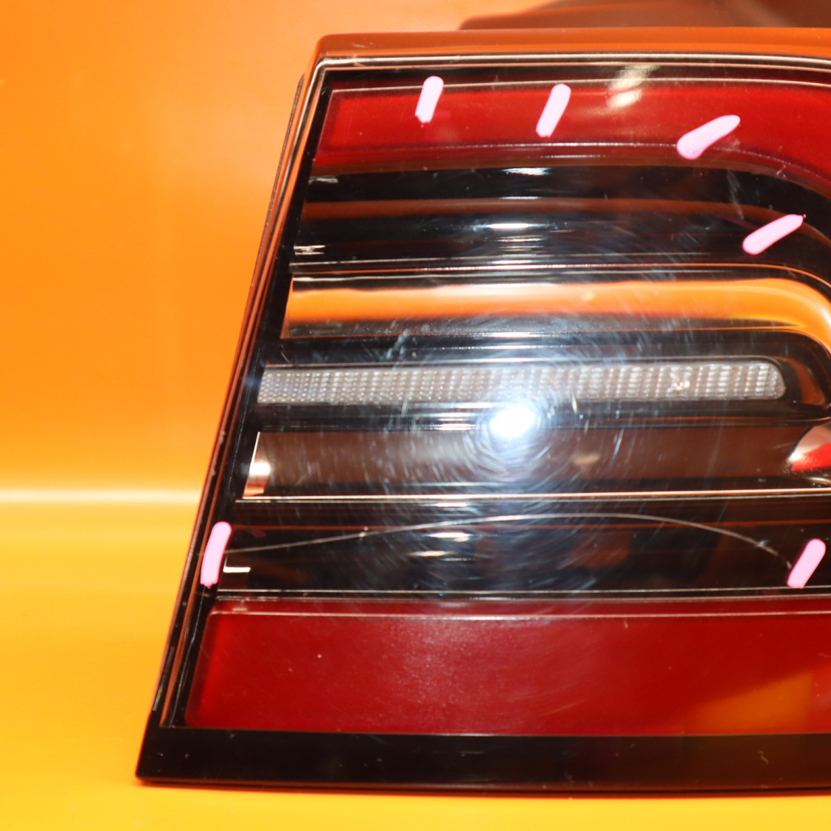 TESLA MODEL Y TAIL LIGHT RIGHT 2020 2021 2022 2023 LED 1502087-00-D OEM