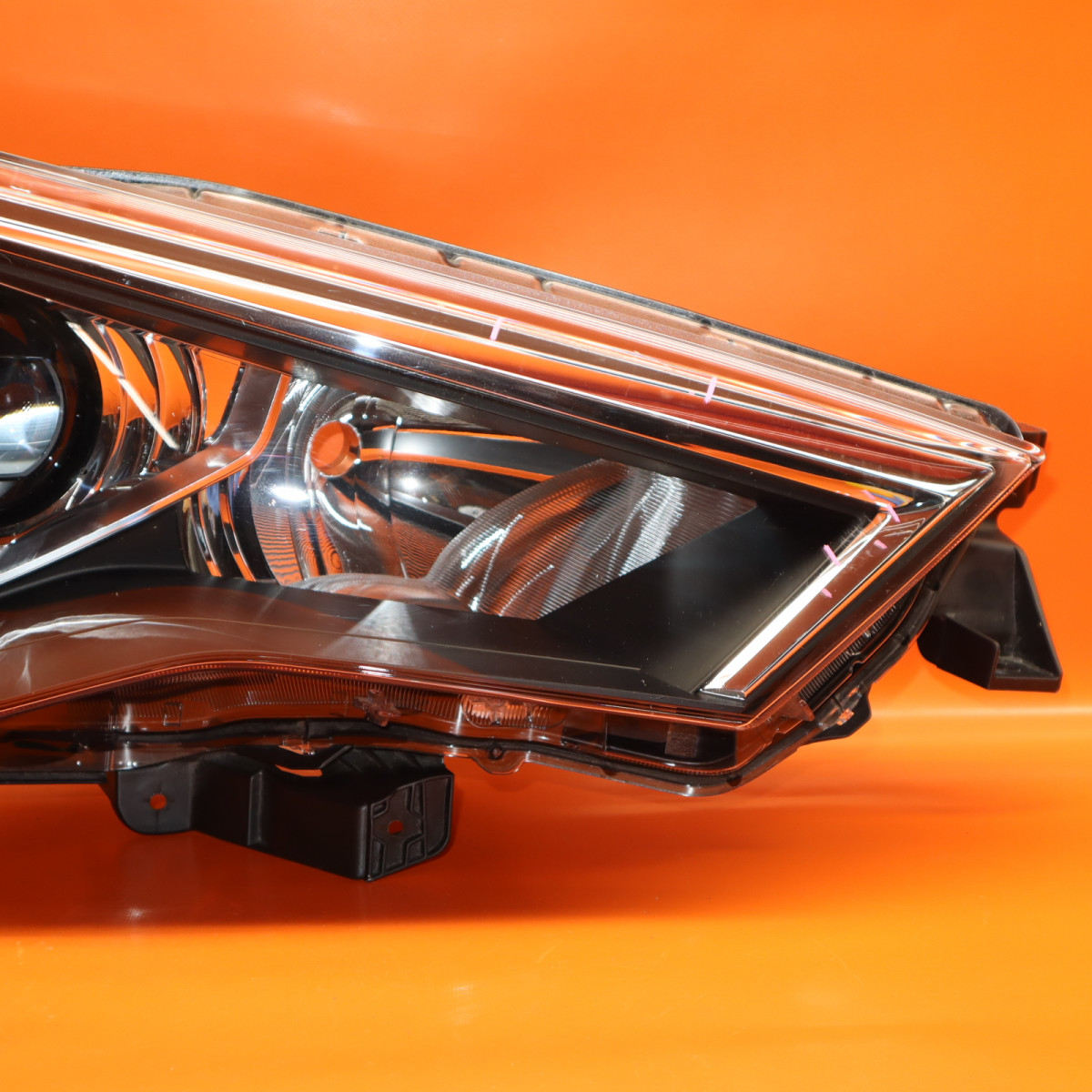 TOYOTA 4RUNNER HEADLIGHT RIGHT PASSENGER 2014 2015 2016 2017 2018 2019 OEM