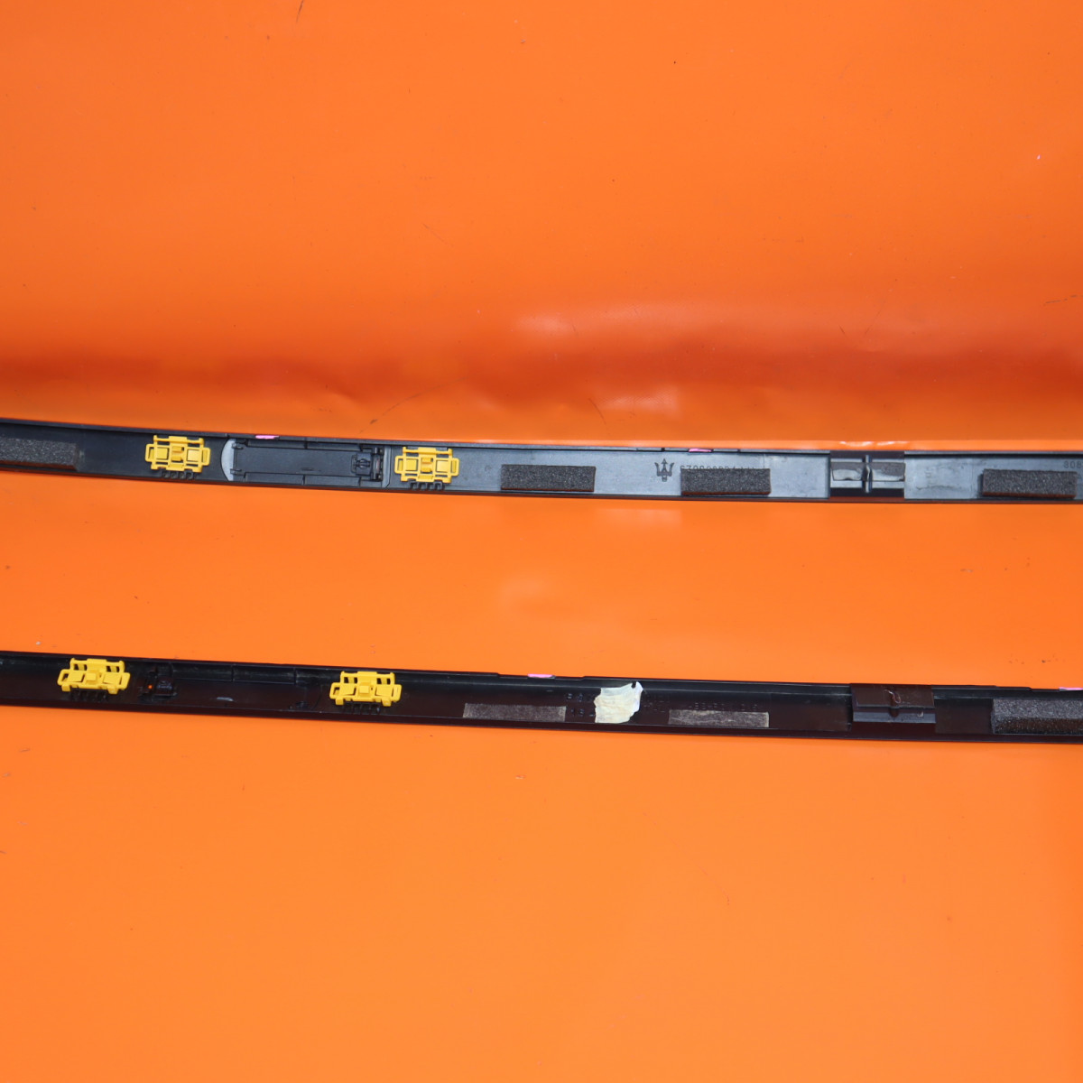 MASERATI LEVANTE ROOF MOLDING LEFT RIGHT 2017 2018 2019 2020 670098394 OEM