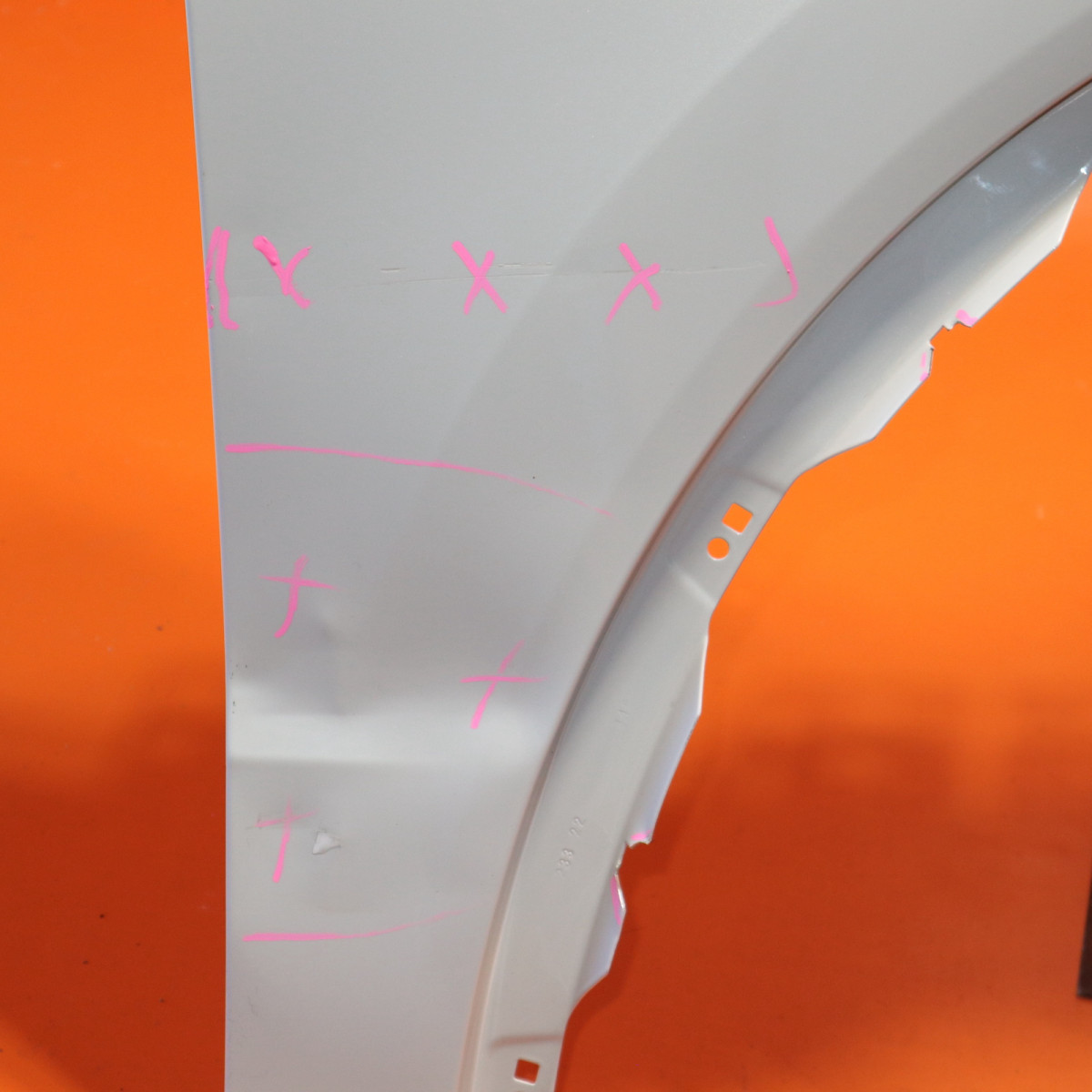 PORSCHE CAYENNE FENDER RIGHT PASSENGER 2019 2020 2021 2022 2023 WHITE OEM