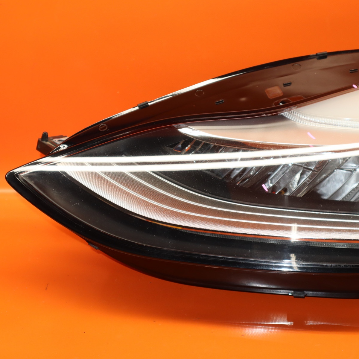 TESLA MODEL 3 HEADLIGHT LEFT DRIVER 2017 2018 2019 2020 1077371-00-K ...