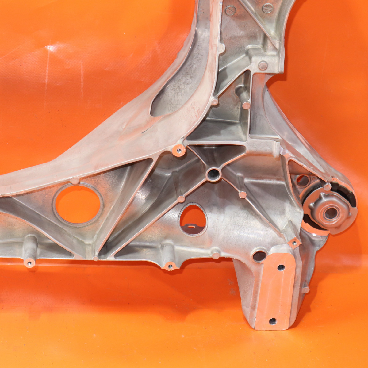 TESLA MODEL X PLAID CROSSMEMBER REAR SUBFRAME 2021 2022 2023 1790106-00 ...