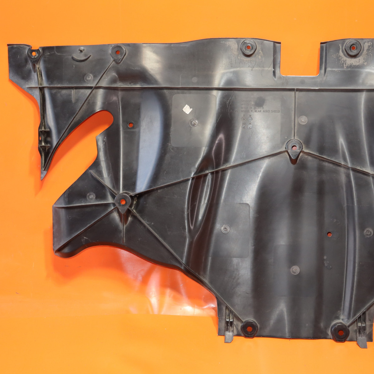 TESLA MODEL Y AERO SHIELD REAR 2020 2021 2022 2023 1498771-00-B OEM