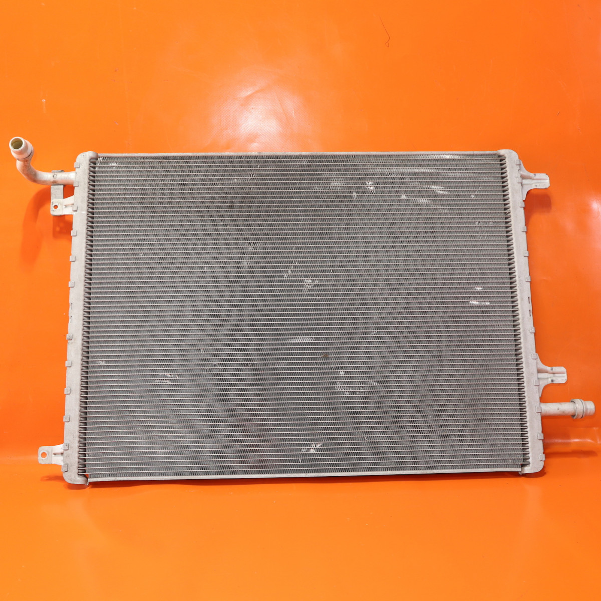 RANGE ROVER EVOQUE RADIATOR INTERCOOLER 2016 2017 2018 GJ32-19E839-AD OEM