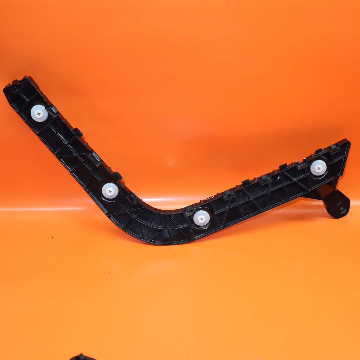 TESLA MODEL Y BUMPER RETAINER BRACKET RIGHT REAR 2020 2021 2022 2023 ...