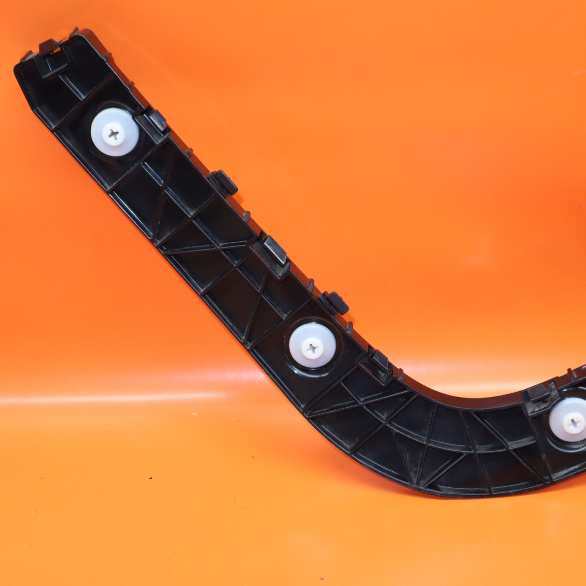 TESLA MODEL Y BUMPER RETAINER BRACKET RIGHT REAR 2020 2021 2022 2023 ...